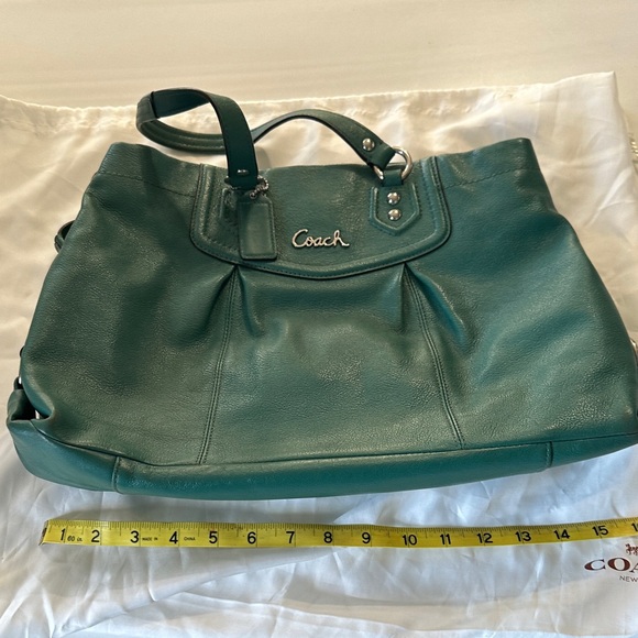 Coach | Bags | Coach Green Leather Shoulder Bag | Poshmark